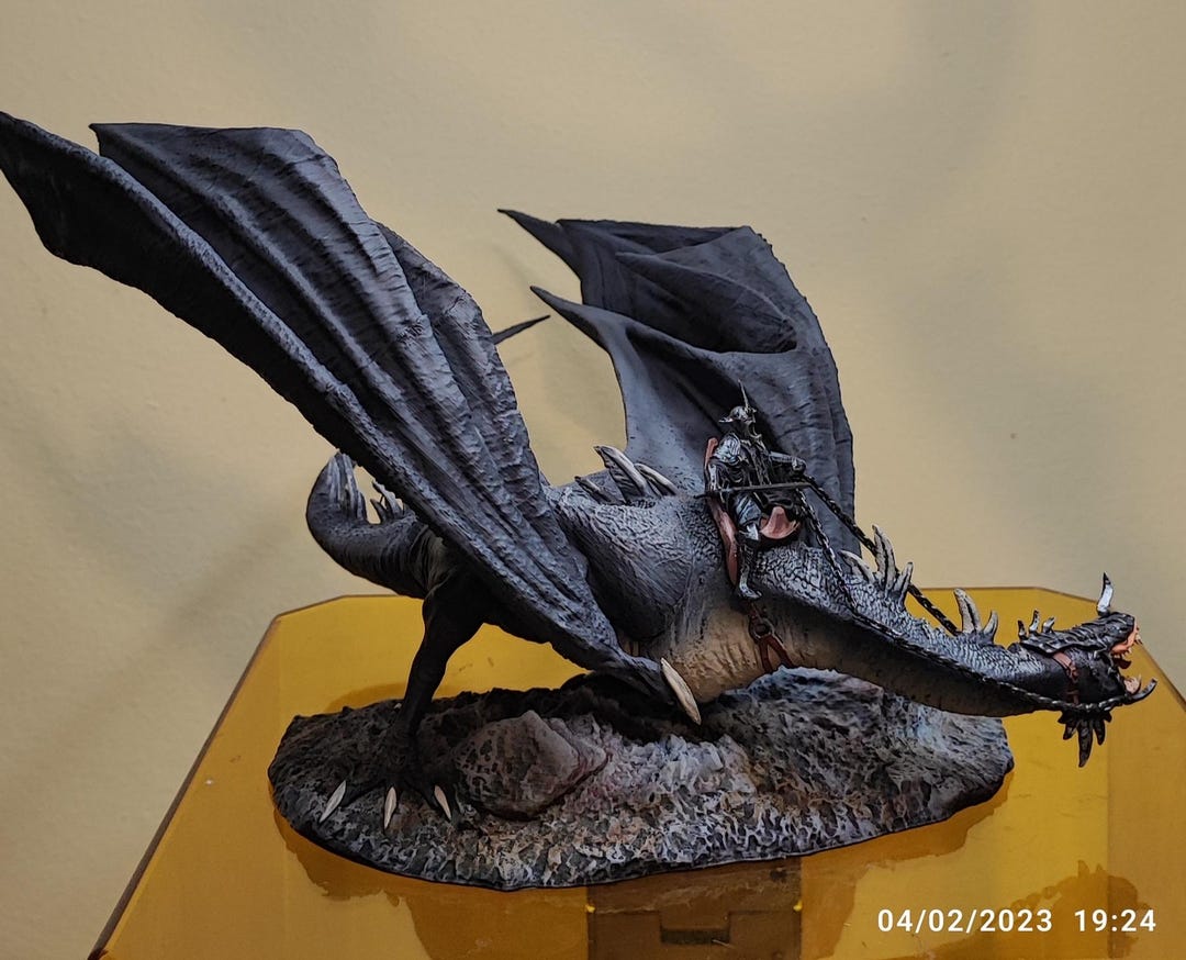 Midnight Sky Terror Fellbeast Figure / Hand Painted - Etsy