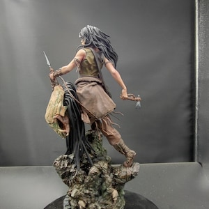 Predator Naru and Her PREY 3d Printed Custom Collectible Statue - Etsy