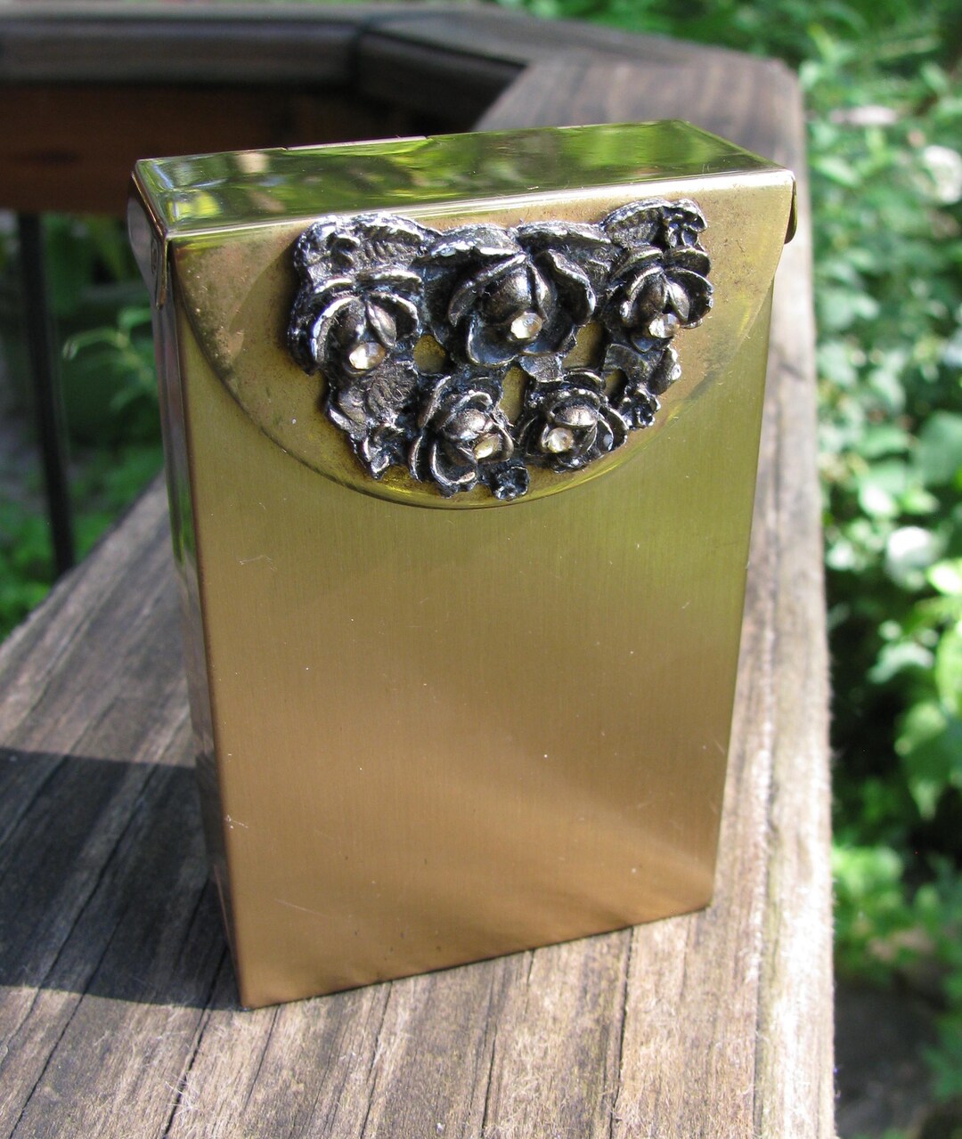 Fantastic Retro 1950's Gold Tone Product Foil Labeled Lady's Cigarette ...