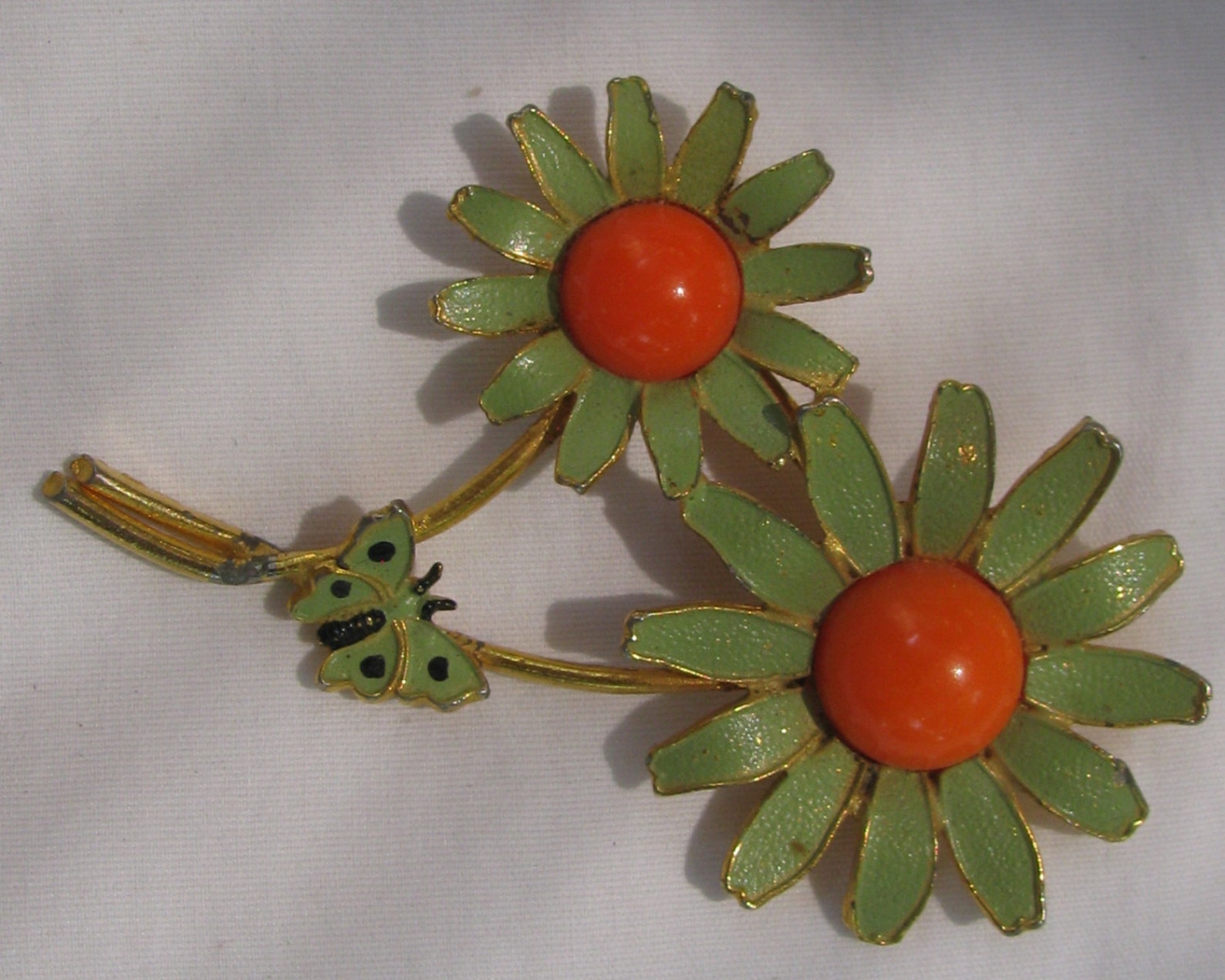 Unique Coloring Vintage weiss Signed Cartouche - Etsy