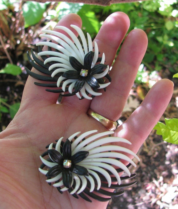 Fascinating BIG Layered GERMANY Marked Feather Light … - Gem