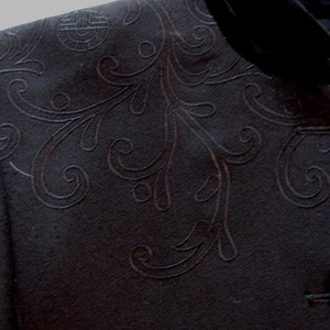 Beautiful louis Féraud Black Wool Fitted Suit, Slit Skirt W/ Cardigan ...