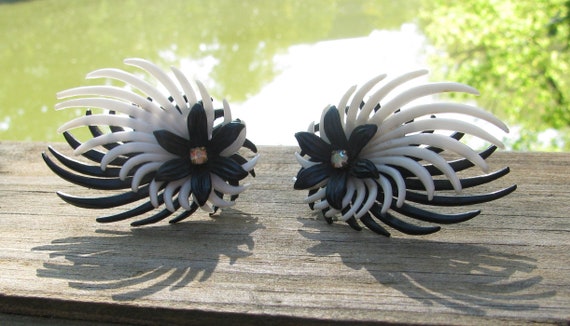 Fascinating BIG Layered GERMANY Marked Feather Light … - Gem