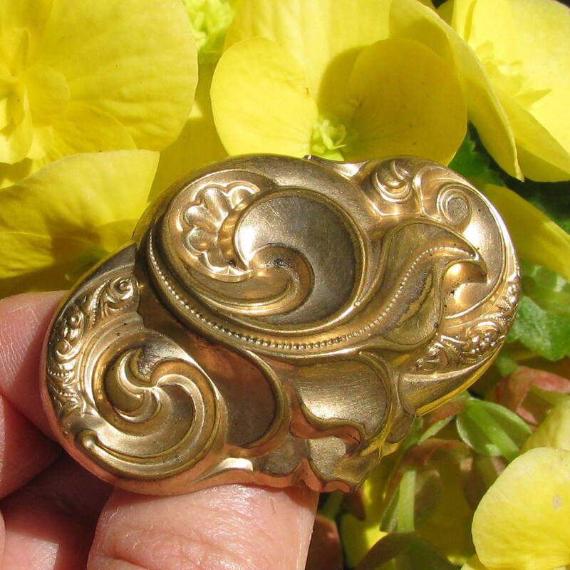 Pinchbeck Brooch - Etsy