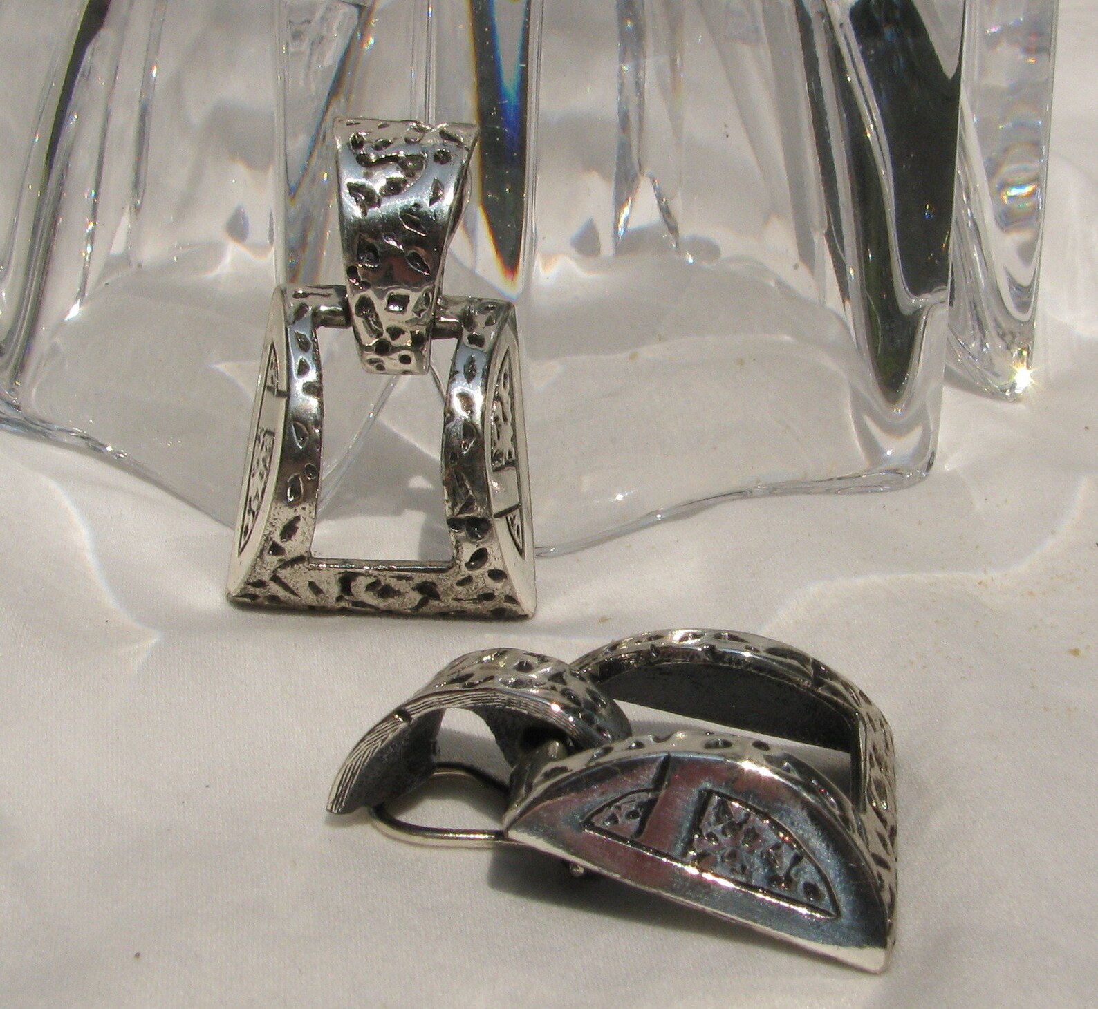 Amazing TORTOLANI Signed Vintage 1960's Dangling Etched Repousse Silver ...