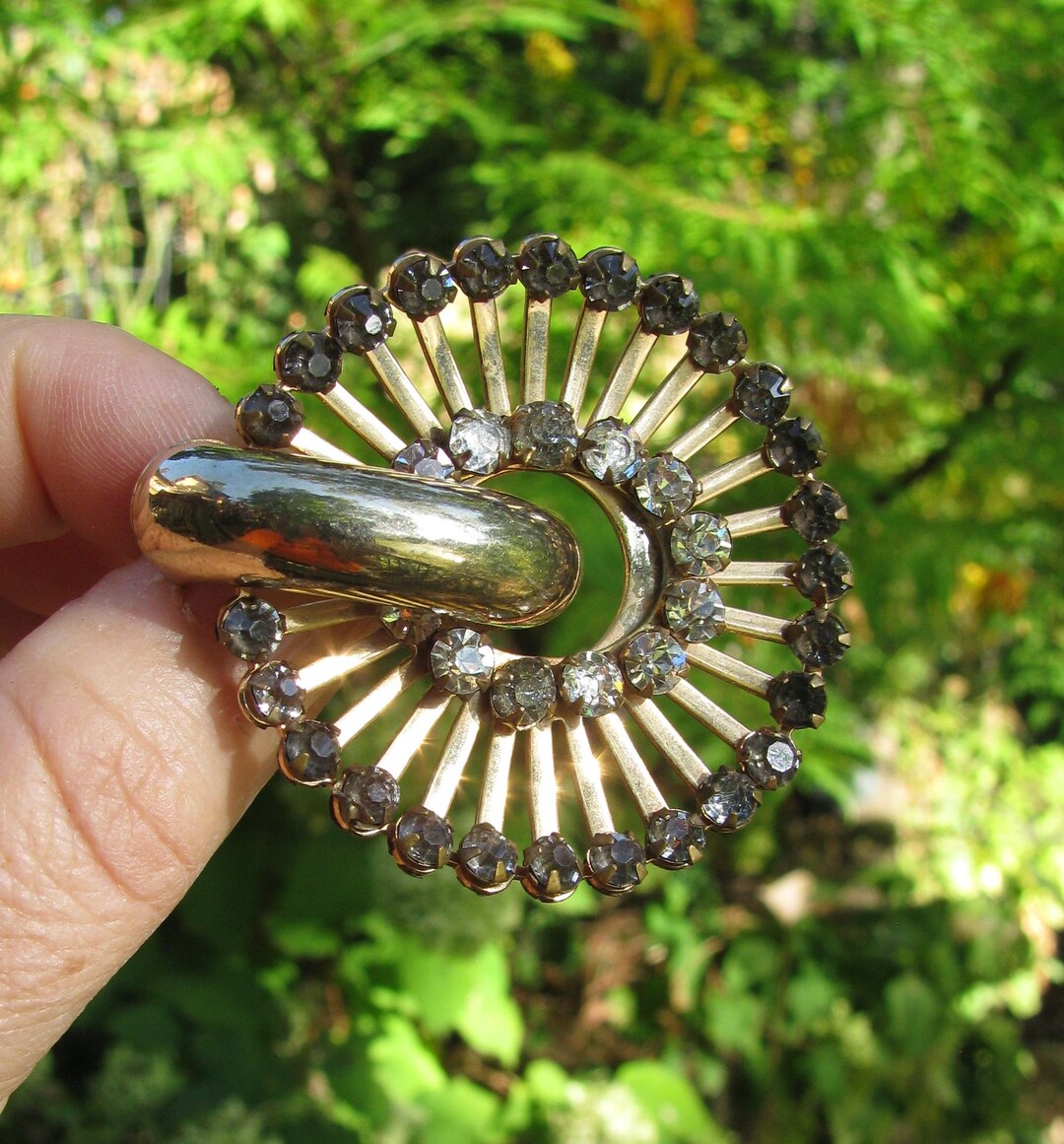 Unusual Sun Dial Style 1950's Gold Tone Open Grid Rhinestone Circle ...