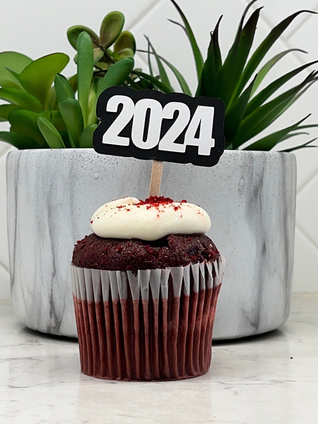 12 2024 Toppers Graduation Cupcake Topper Class of 2024 Grad Toppers ...