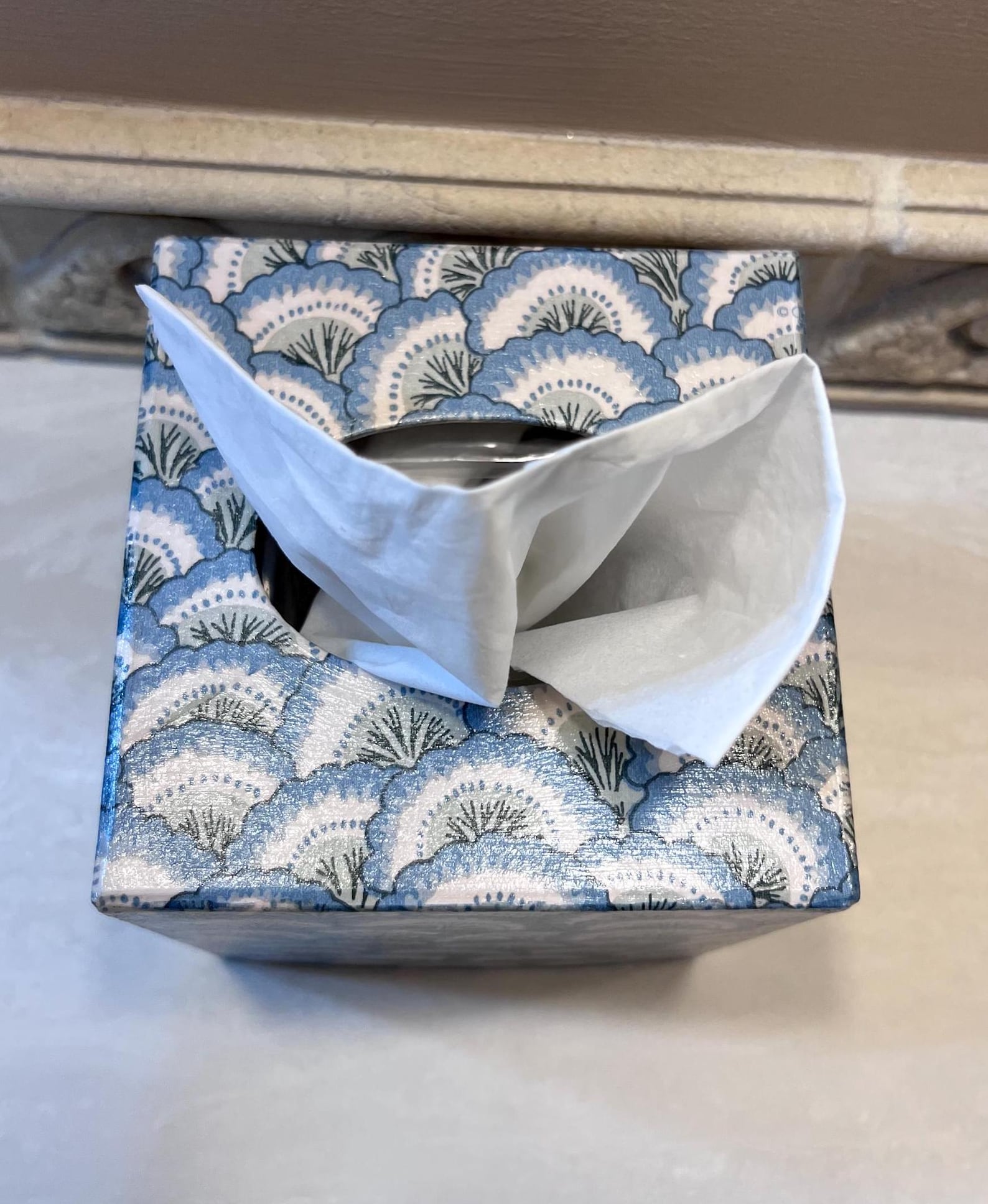 Blue Pontchartrain Scallop Design Tissue Box Cover - Etsy