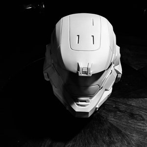Fan Made, Not Official Gear. Halo Reach Noble 6 Inspired Helmet ...