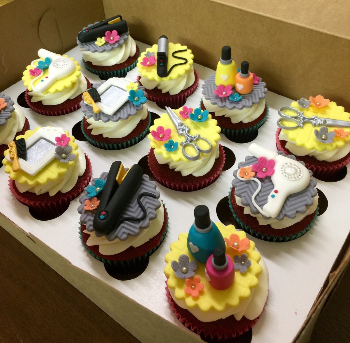 Fondant Hair Estilista Peluquería Peluquería Cupcake Toppers - Etsy México