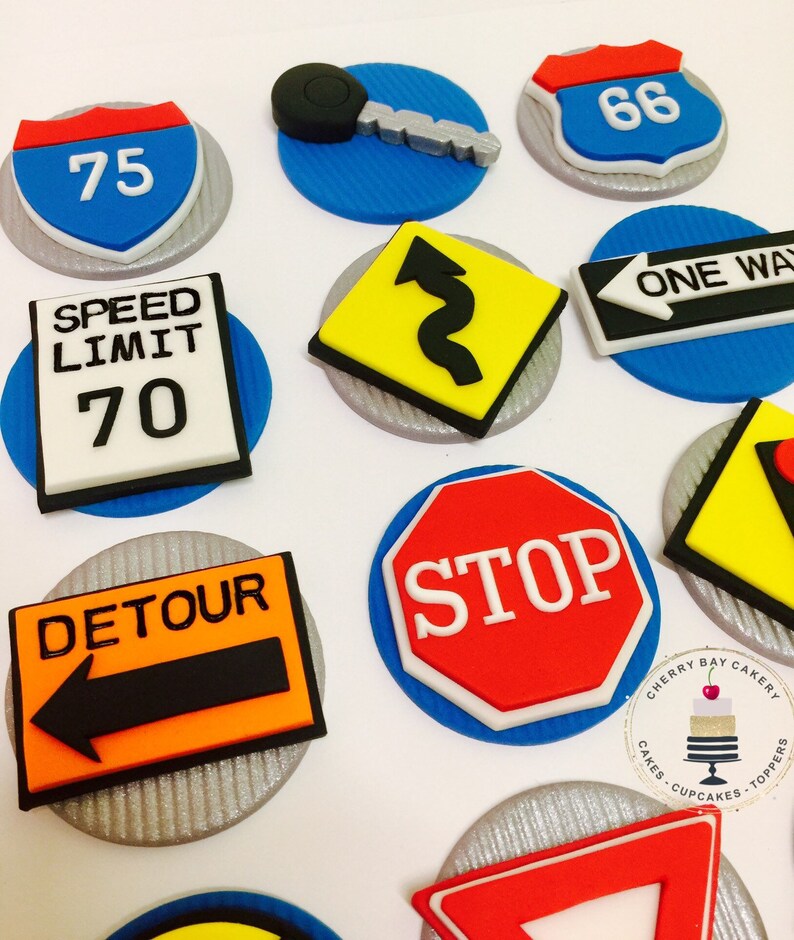 Fondant Road Signs Cupcake Toppers - New Driver 16th Birthday Party ...