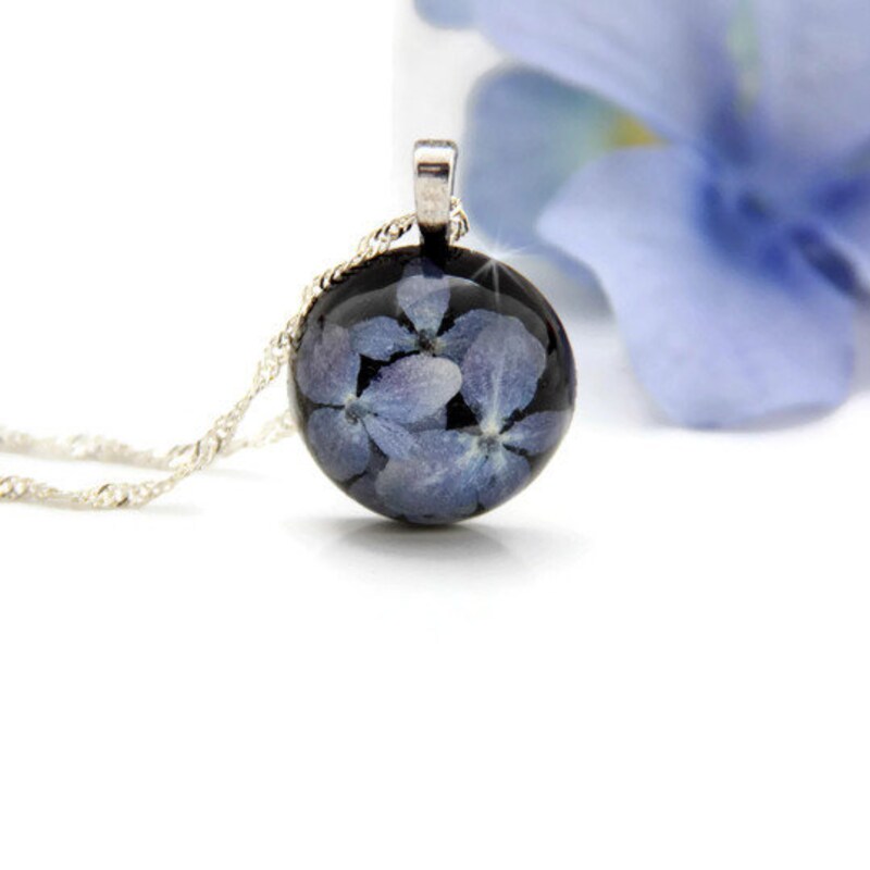 Hydrangea Necklace - Etsy