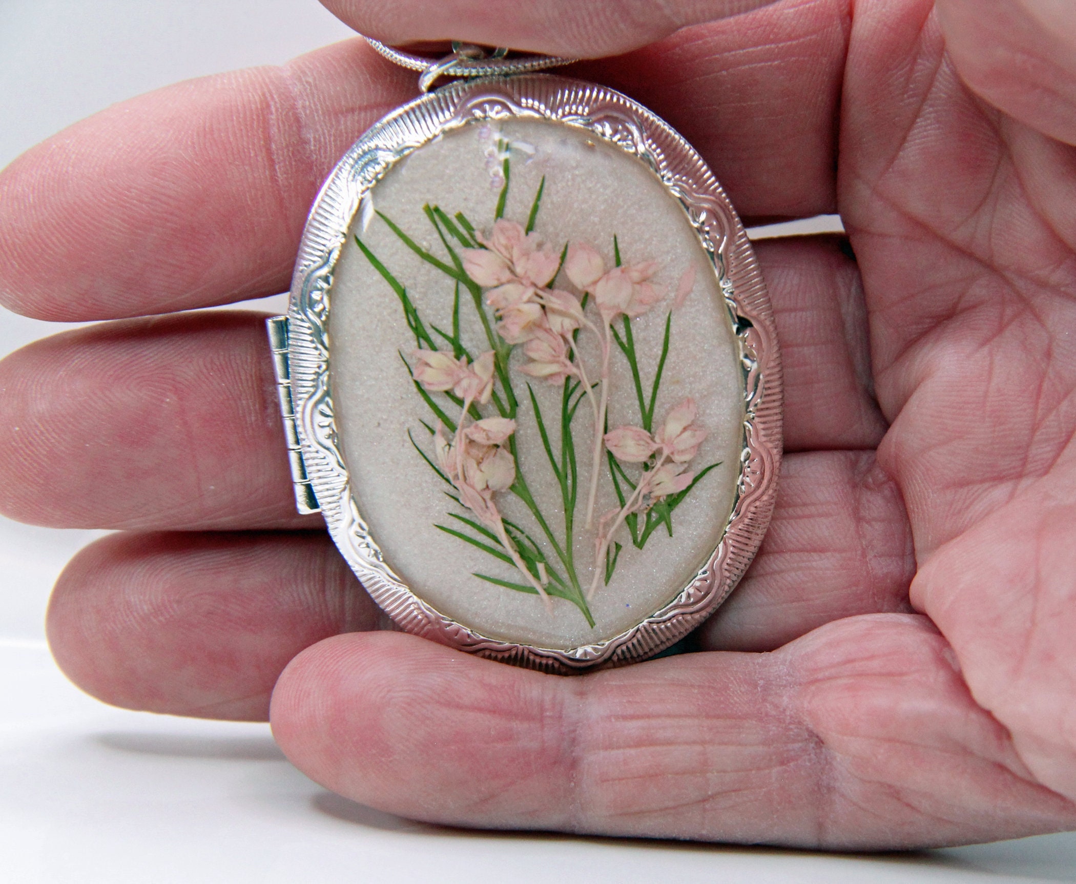 Pressed Flower Locket, Locket Necklace, Big Locket, Vintage Locket ...
