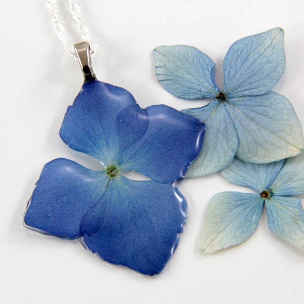 Hydrangea Necklace - Etsy