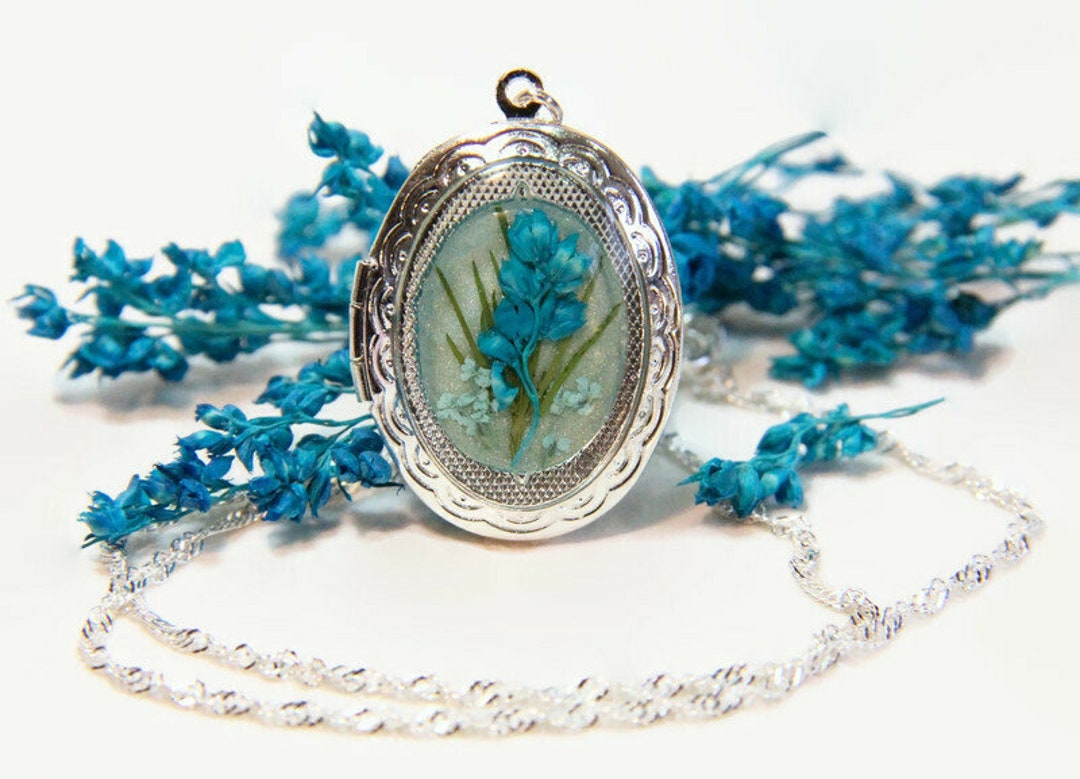 Pressed Flower Locket, Locket Necklace, Dainty Locket, Vintage Locket ...