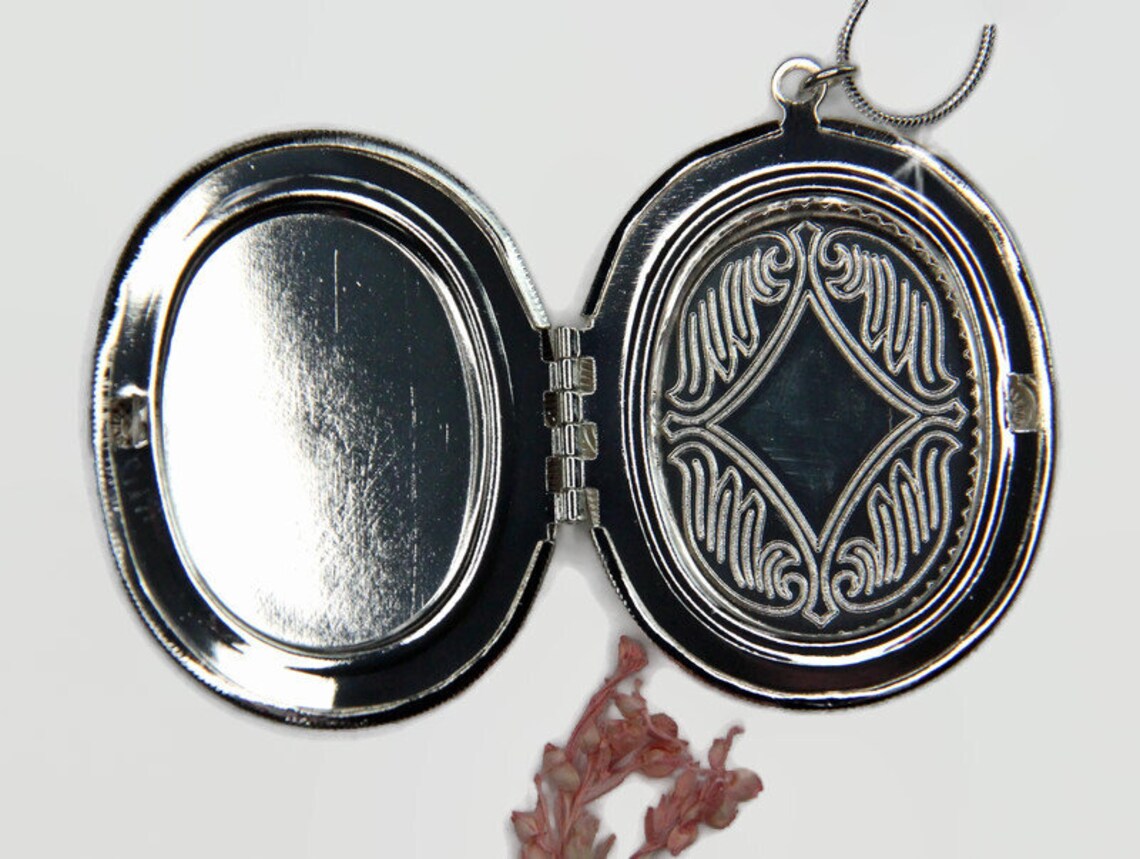 Pressed Flower Locket, Locket Necklace, Big Locket, Vintage Locket ...