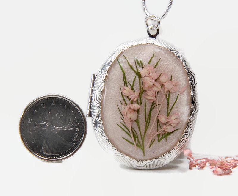 Pressed Flower Locket Locket Necklace Big Locket Vintage - Etsy