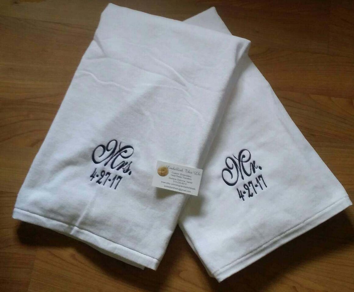 Couples Monogrammed Cotton Towel Set Solid Color Wedding - Etsy