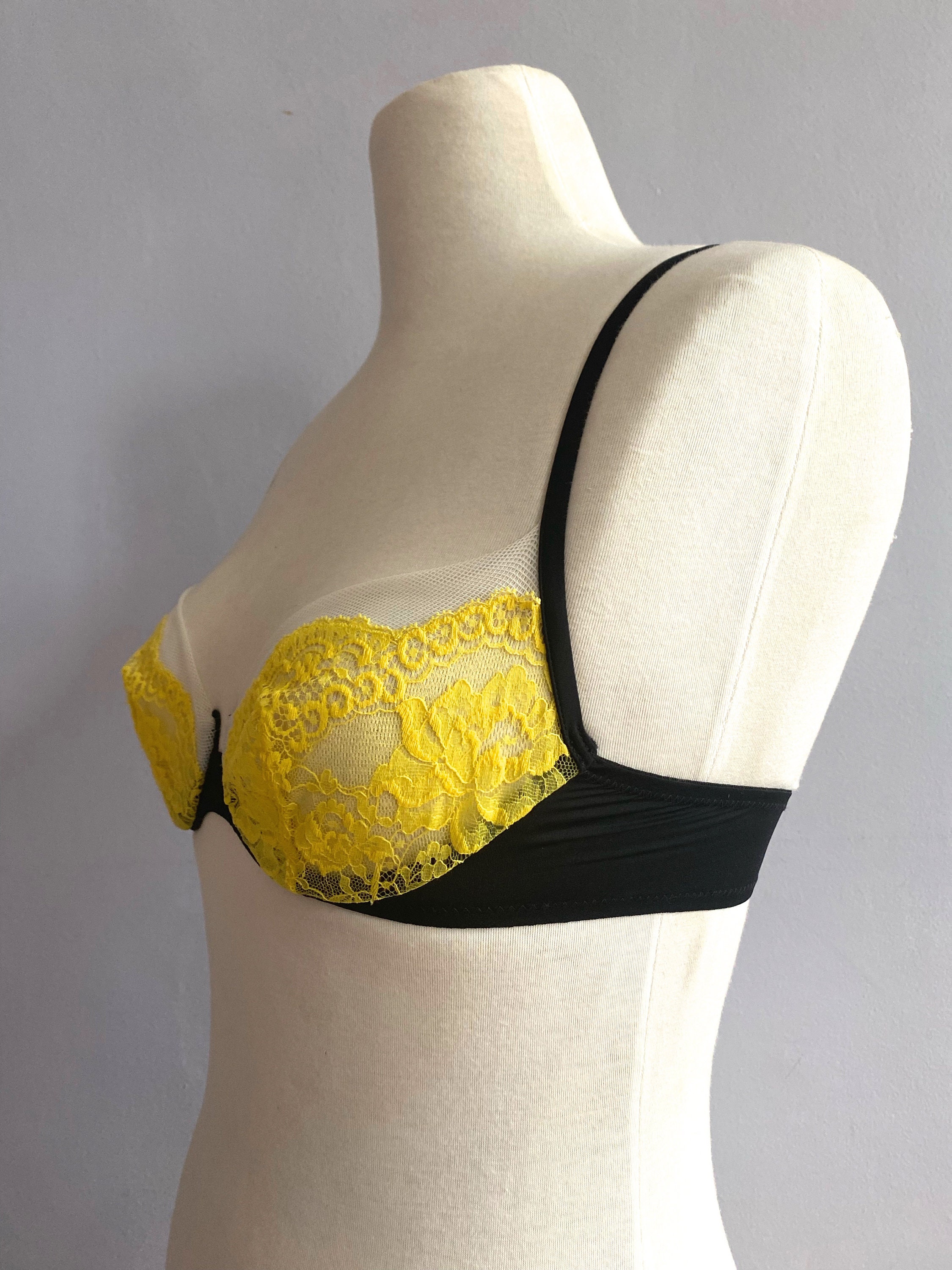 La Perla Lace Underwire Bra La Perla Lace and Mesh Balconette Bra La ...