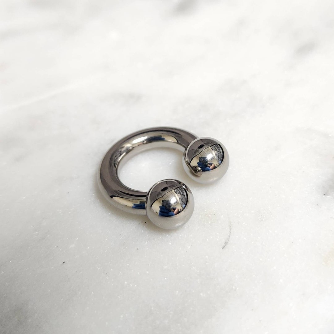 Titanium 6g 12mm Internal Thread With 7mm Balls Horseshoe Large Gauges ...