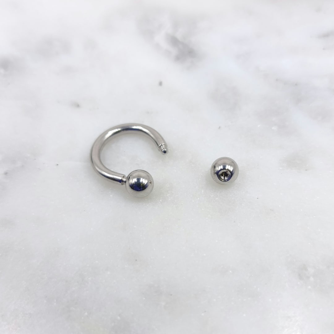 12g Horseshoe 5mm Balls 316L Surgical Steel External Thread Hoop Septum ...