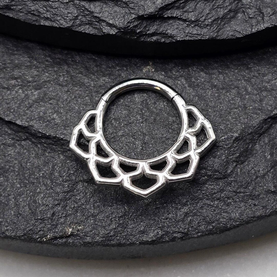 16g 8mm Lotus Flower Mandala Solid Polished 316L Surgical Steel Hinged ...
