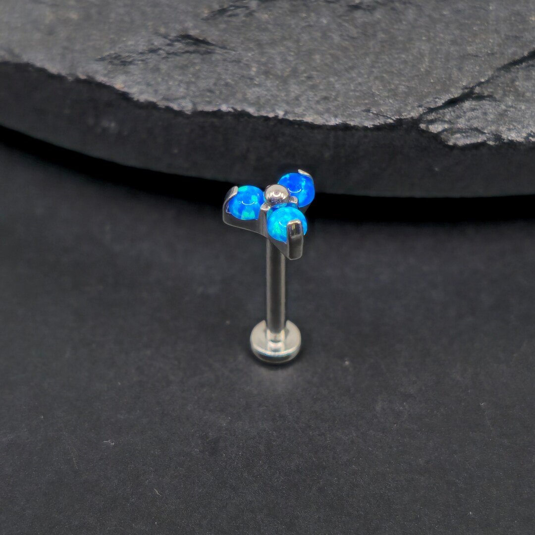 16g Titanium ASTM F136 Implant Grade Internal Threads Labret Flat Back ...