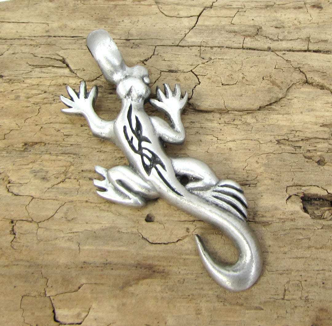 Gecko Pendant, Lizard Pendant, 55x24mm Gecko Pendant, Jewelry Supplies ...