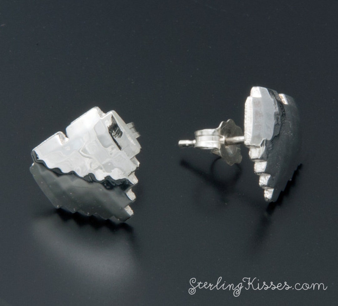 Pixel Heart Earrings in Sterling Silver Retro Video Game 8-bit Gamer ...