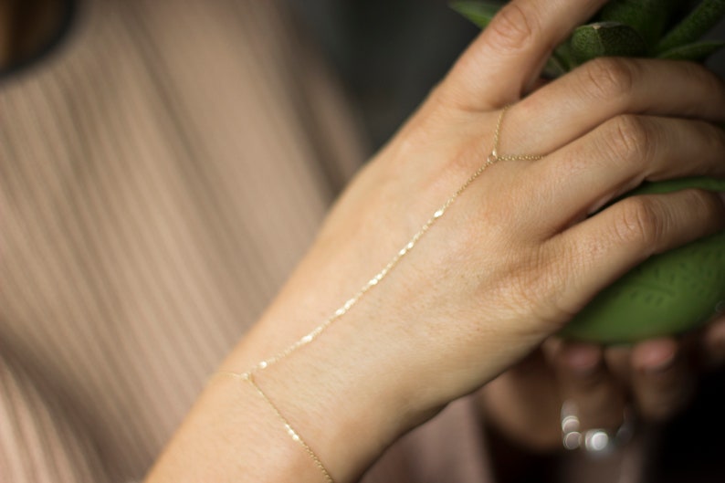 14K Gold Hand Chain / Minimalist Hand Bracelet / Shahmaran - Etsy