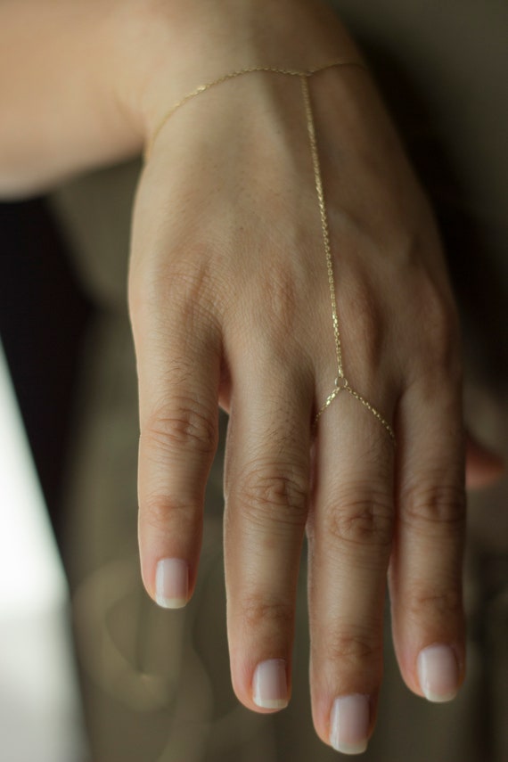 14K Gold Handkette Minimalistisches Hand Armband Shahmaran Etsy