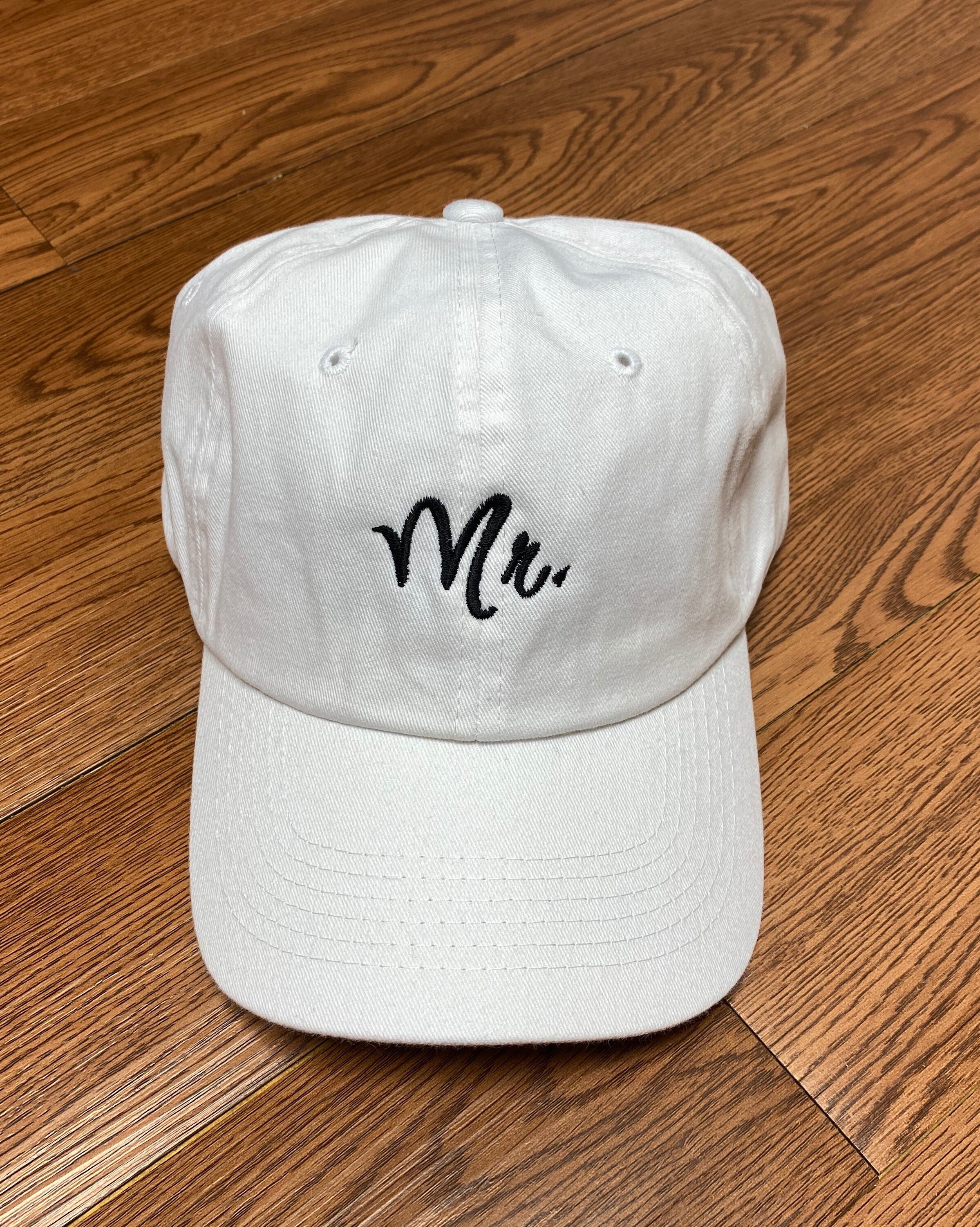 Mr. and Mrs. Embroidered Baseball Hat Set Honeymoon - Etsy UK