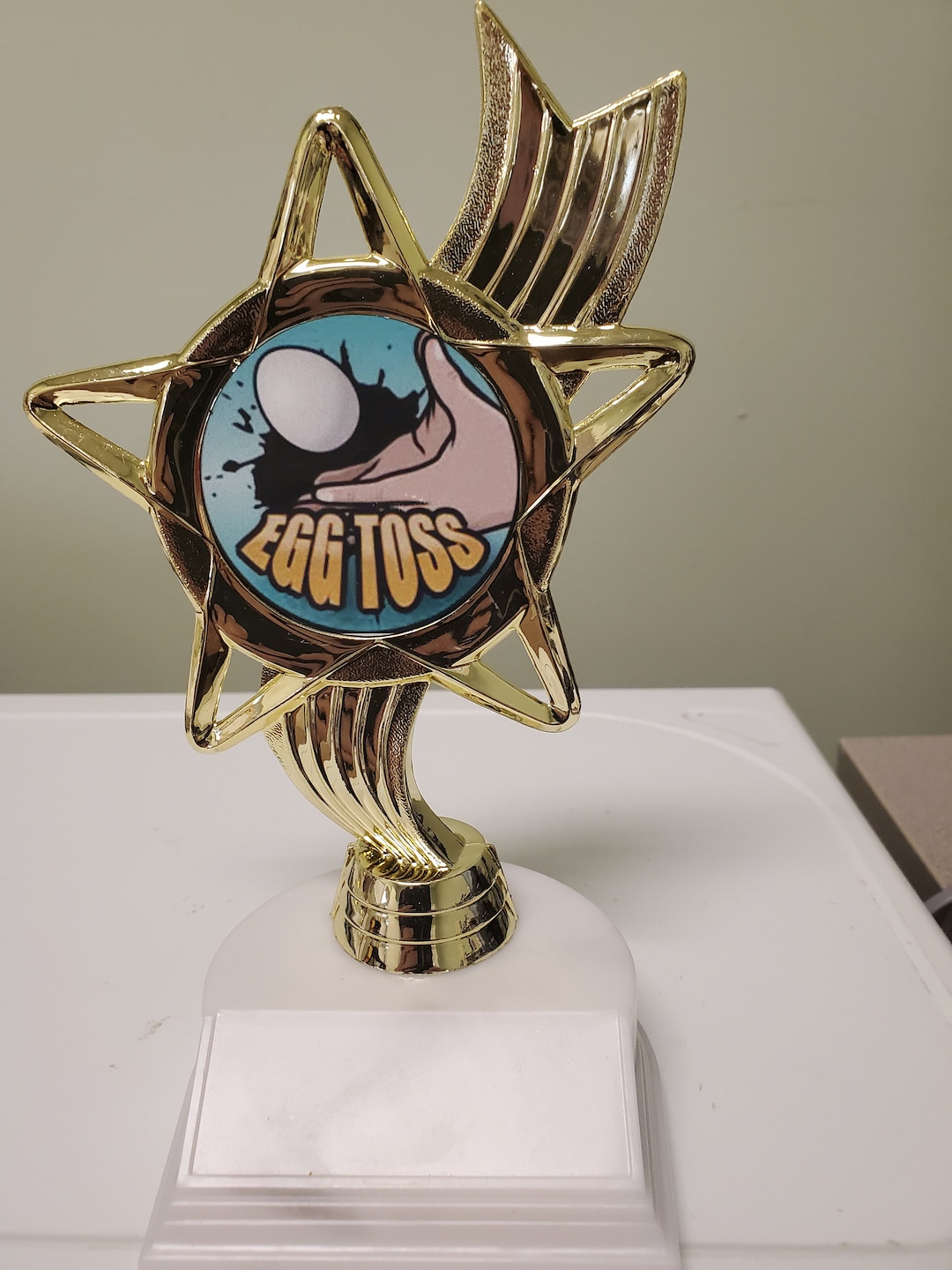 Egg Toss or Egg Race, Best Decorated Easter Eggs, Egg Hunt, Fun Trophy ...