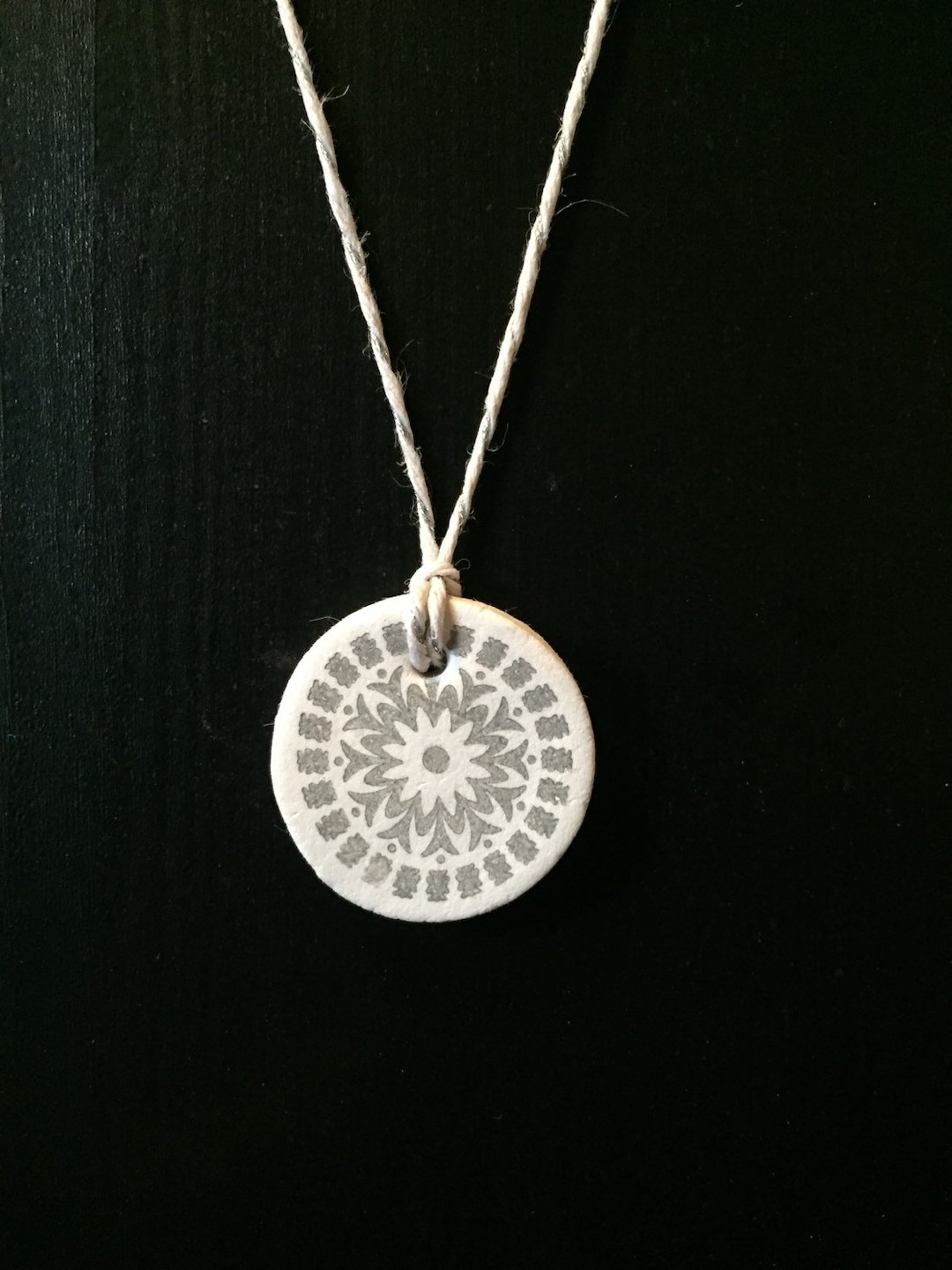 Diffuser Pendant Aromatherapy Essential Oils - Etsy