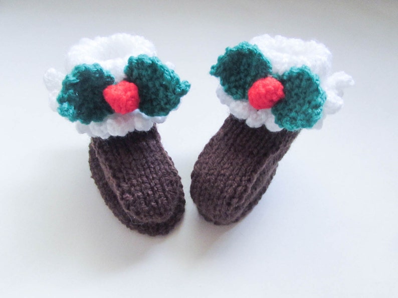 Knitting Pattern Christmas Pudding Baby Booties Mittens Shoes Baby ...