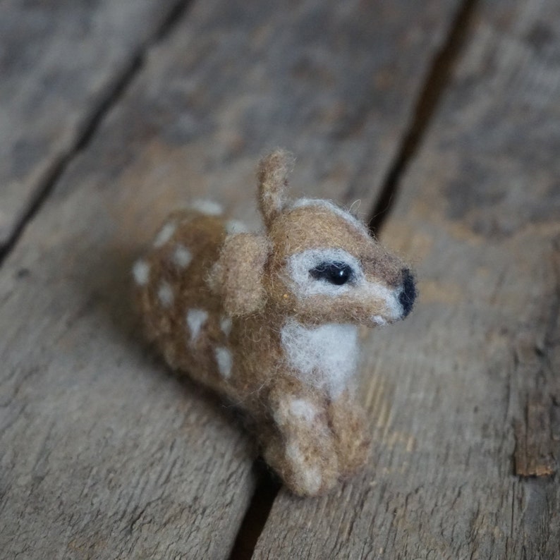 Realistic Needle Felted Fawn Baby Deer Miniature - Etsy