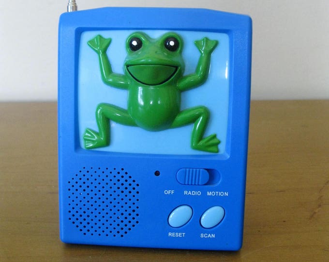 Vintage FROG Radio - Talking Radio -FM Radio With Auto Scanning ...