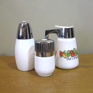 SPICE of LIFE Ketchup & Mustard Condiment Pump Set -with Vinegar Bottle ...