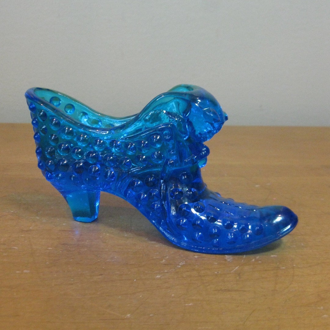 FENTON Art Glass Slipper / Shoe- Colonial /cobalt BLUE HOBNAIL Cat Head ...