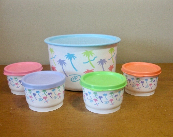 Tupperware PALM TREE Canister & Set of 4 Snack Cups like NEW 2700A-3 ...