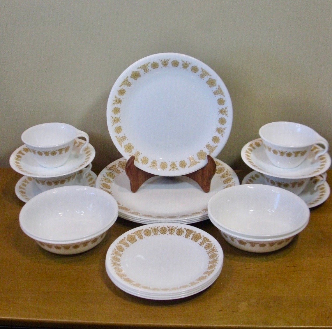 Vintage 24 Pcs Corelle BUTTERFLY GOLD Set for 4- Harvest Gold -preowned ...