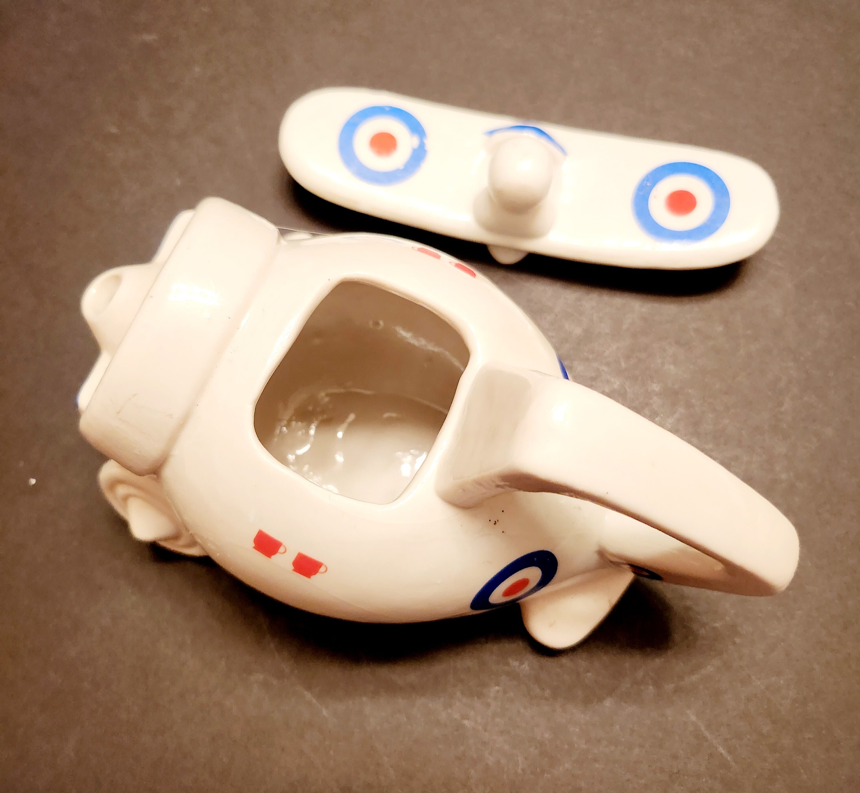 Darling Vintage Ceramic Airplane Teapot -- #27713 - Etsy