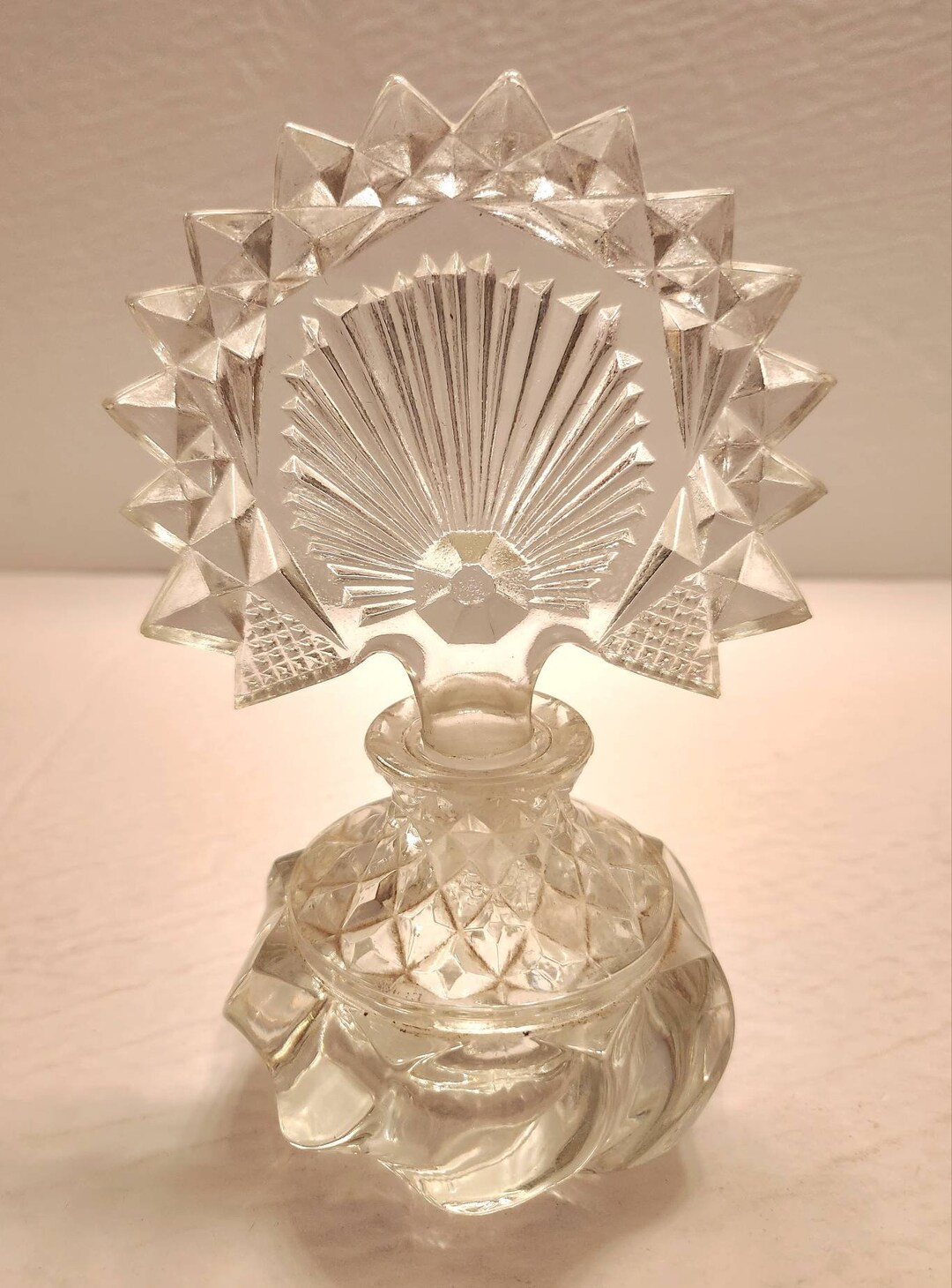 Vintage Lovely Etched Starburst Design Glass Top Dauber & Perfume ...