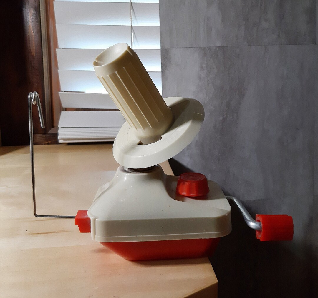 Yarn Winder From Skein or Cone Into a Ball up to 4 Oz. - Etsy