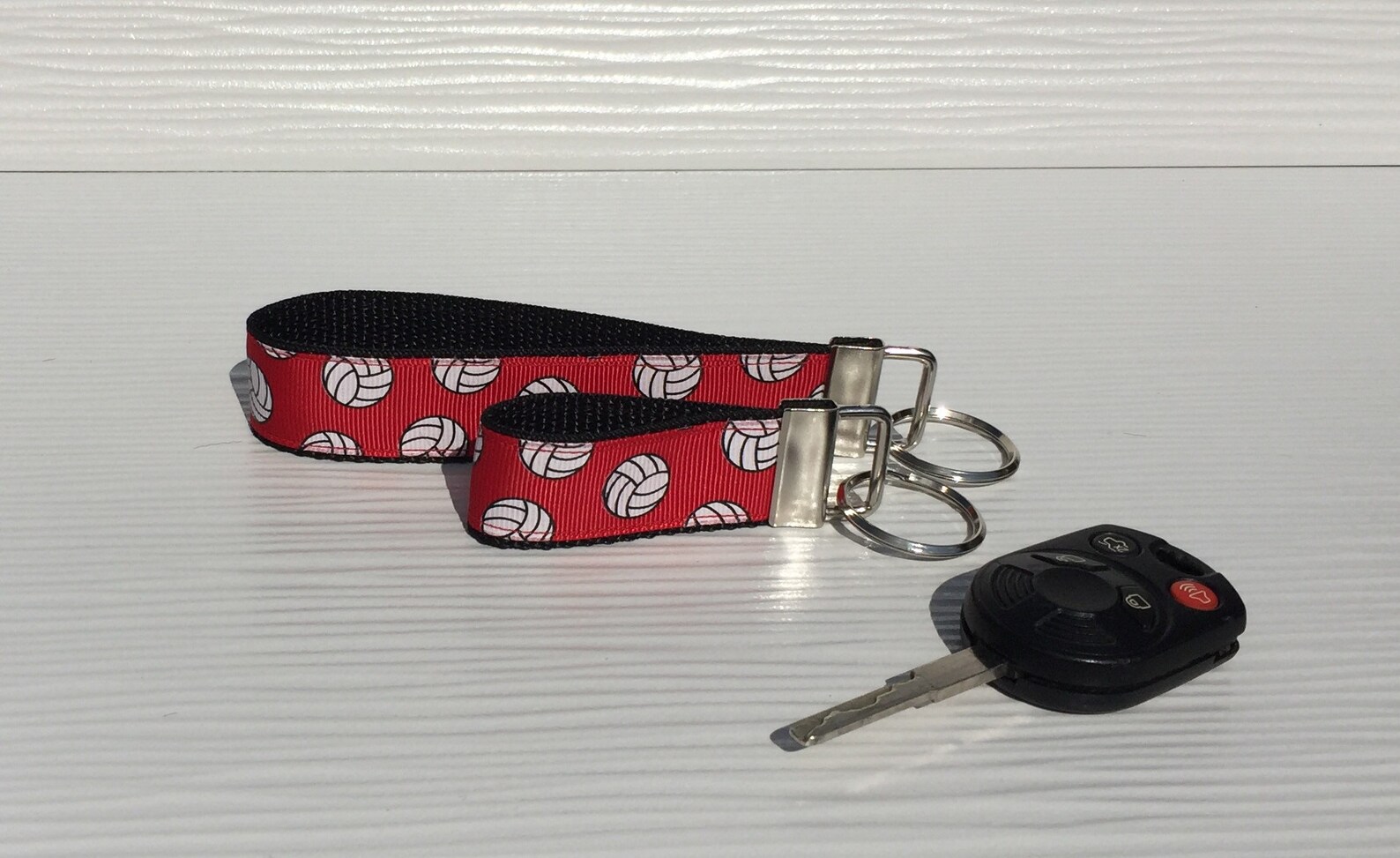 Volleyball Keychain Wristlet, Key Fob Senior Gifts, Choice of Color - Etsy