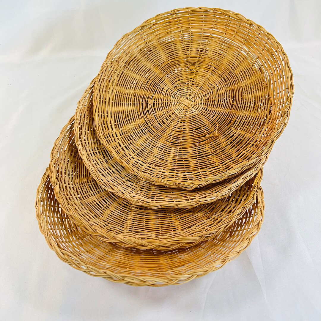 Set of 4 Retro Wicker Paper Plate Holders, Natural Color, 9-3/4" Edge ...