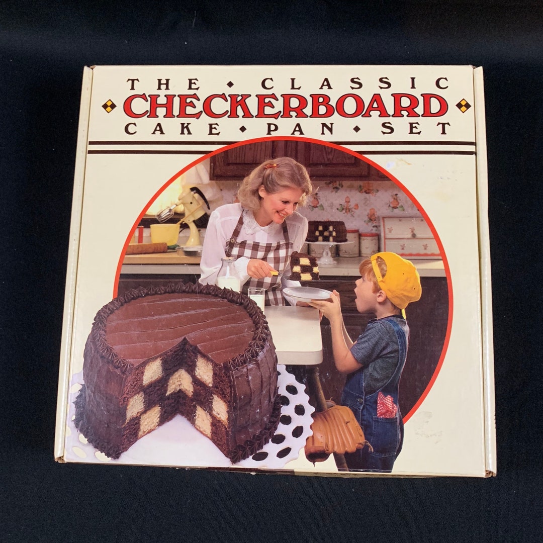 New/vintage Checkerboard Cake Pan Set, 4 Piece Set, 3 Pans and One ...