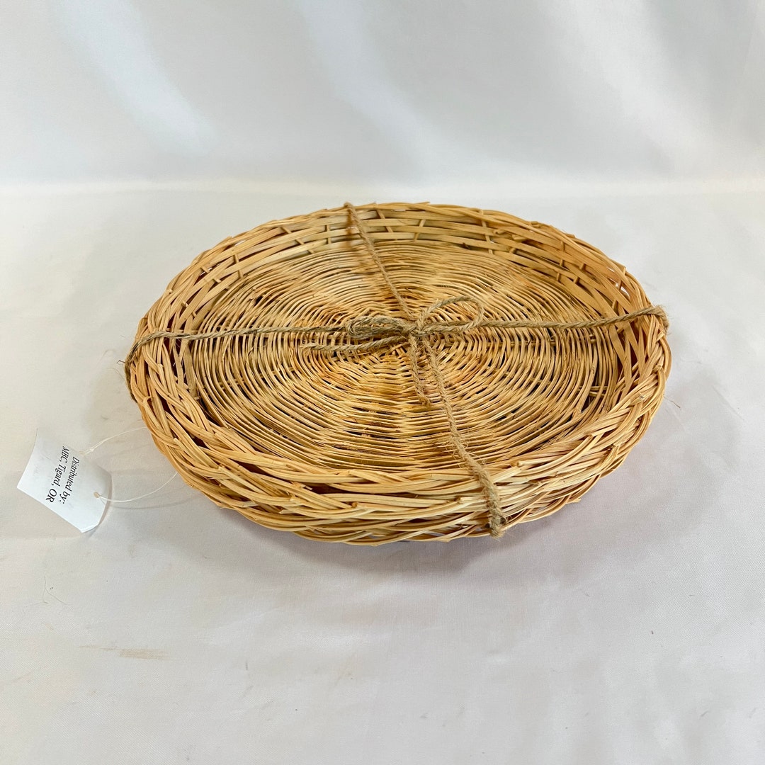 Set of 4 Retro Wicker Paper Plate Holders, Natural Color, 9-3/4" Edge ...