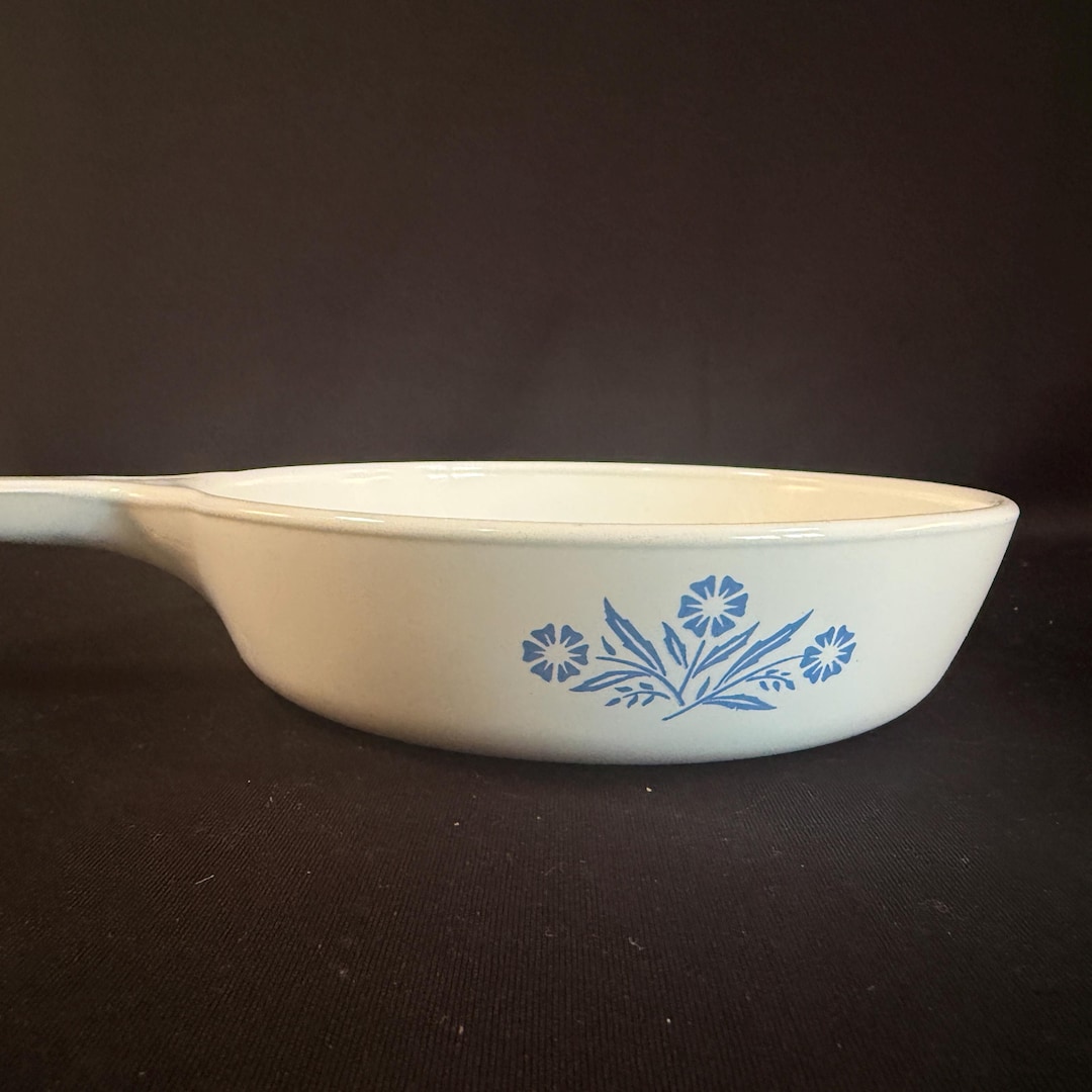 Cornflower Corning Ware Small Skillet/saucepan, P-83-B, White and Blue ...