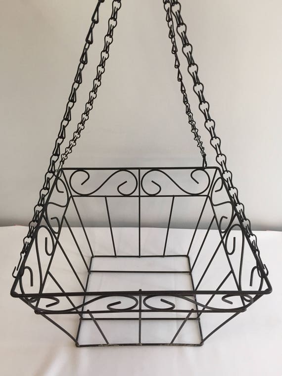Spectacular Tips About Square Metal Hanging Baskets Triflora Planter ...